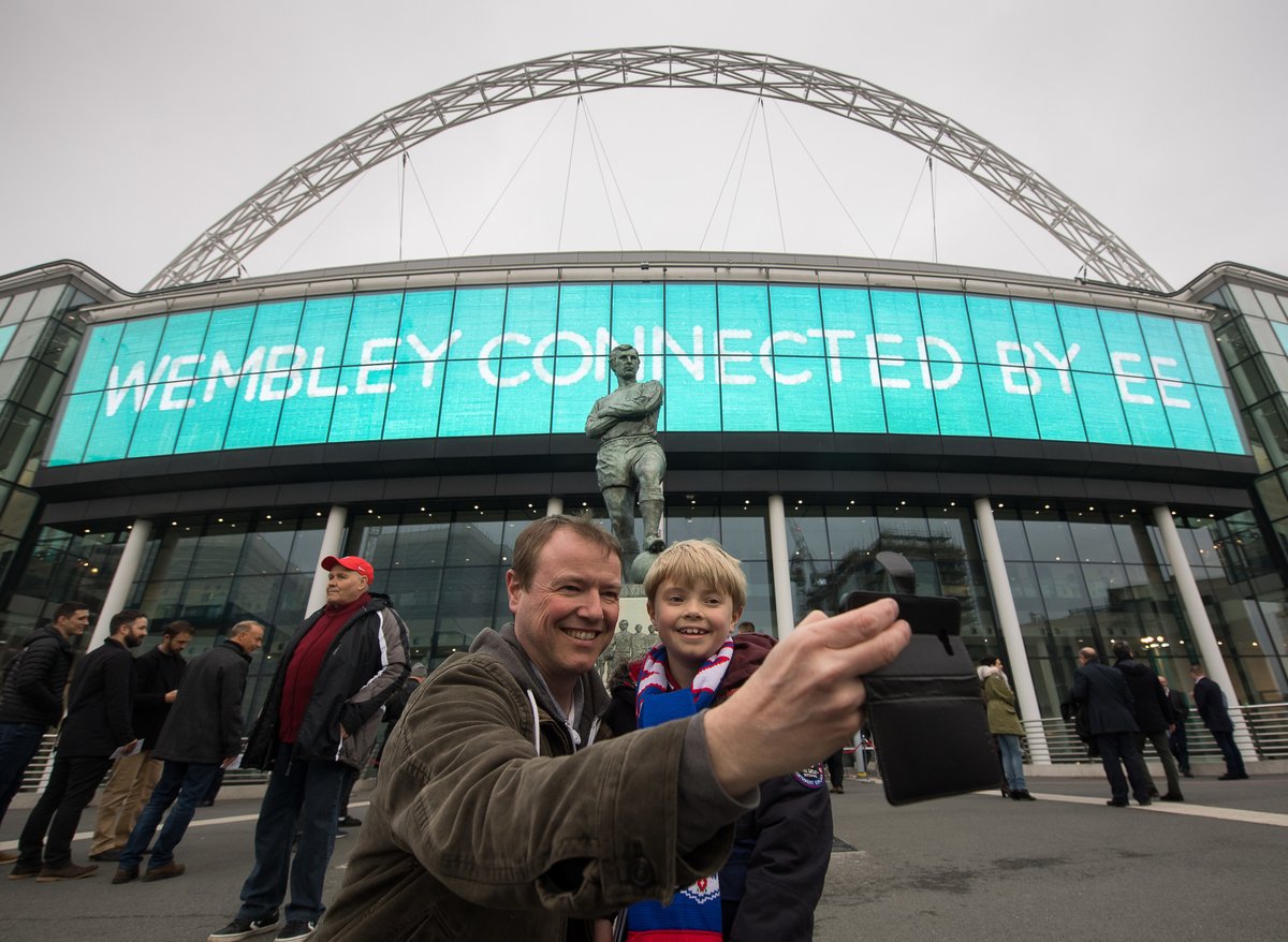 The Stadium Facts and Features